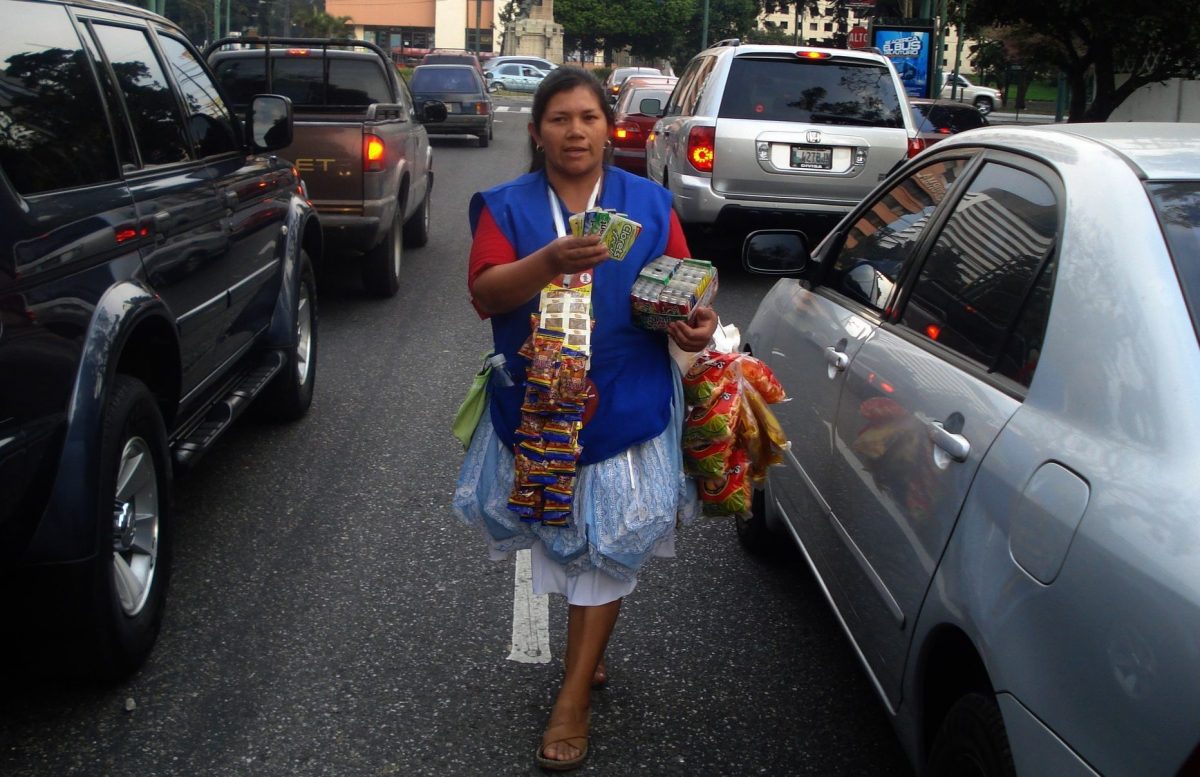 IPE: En el 2017 subió el empleo informal y los programas sociales no ...