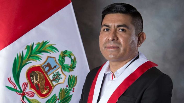 Alex Flores Ramírez: hoja de vida, biografía, perfil y quién es el ...