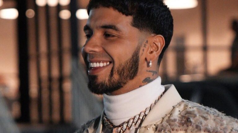 Anuel AA: Cuánto cuesta su impresionante colección de cadenas
