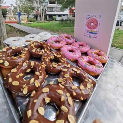 "Charly Donuts": la historia del hombre que emprendió con 70 años y ahora es un éxito ...