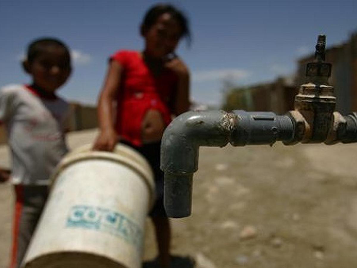 En cinco años Piura se quedaría sin una gota de agua potable, según EPS ...