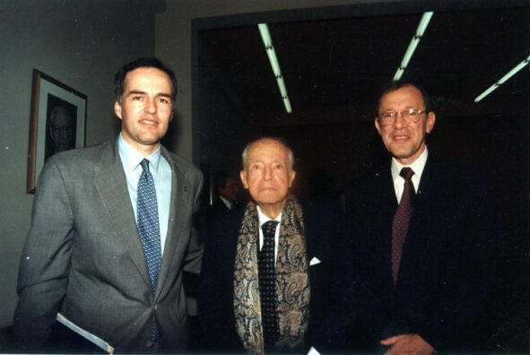 Carlos Tomás Rodríguez-Pastor Persivale: Conoce la historia del hombre ...