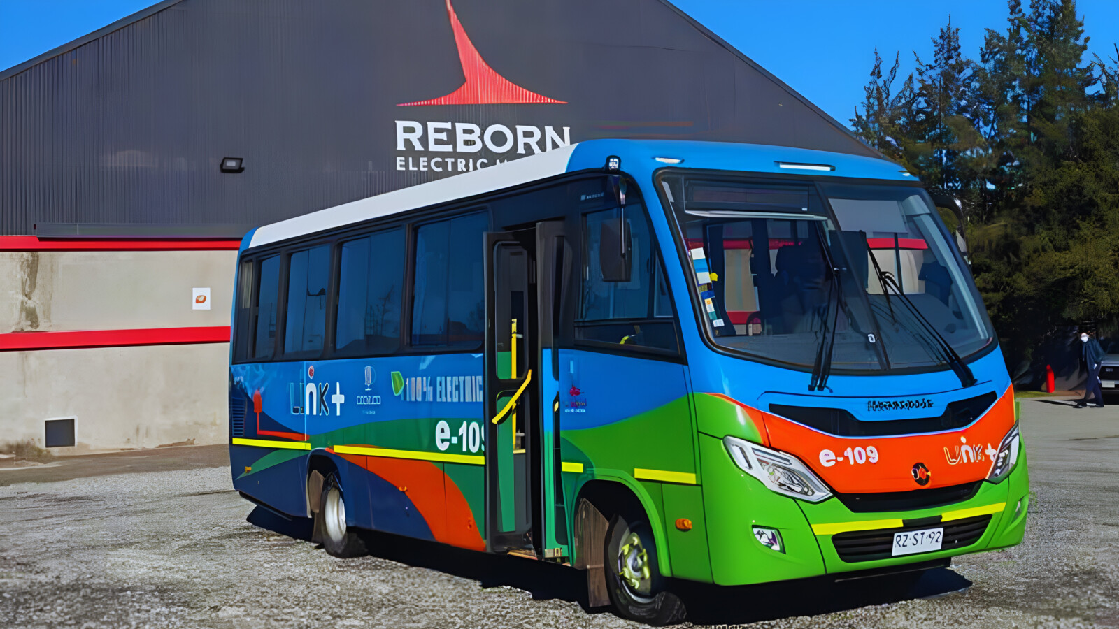 Reborn Electric Motors apunta a exportar sus buses eléctricos a Perú ...